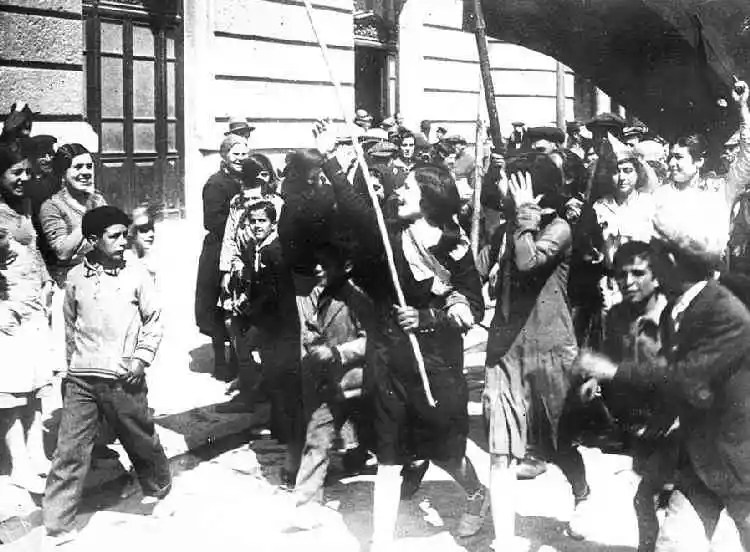 1931-1933: Η πρώτη φάση της Ισπανικής Επανάστασης – Η ΚΟΚΚΙΝΗ