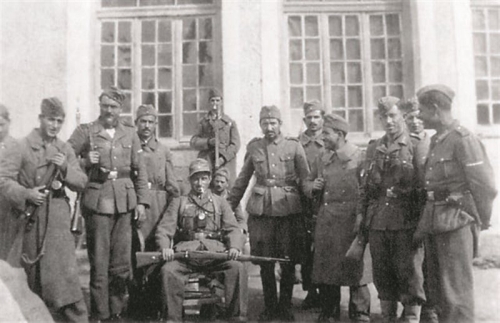 ΤΟ ΚΑΨΙΜΟ ΤΟΥ ΧΟΡΤΙΑΤΗ – Η ΚΟΚΚΙΝΗ