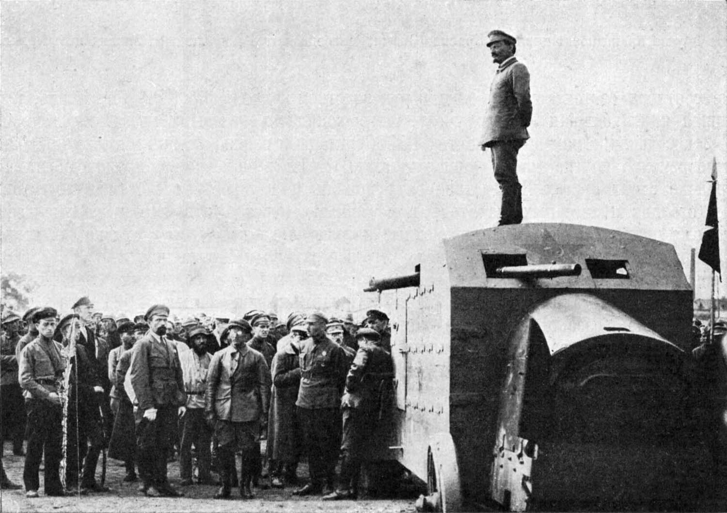 «Ανάμεσα στους μπολσεβίκους: ο Τρότσκι» του Ναζίμ Χικμέτ – Η ΚΟΚΚΙΝΗ